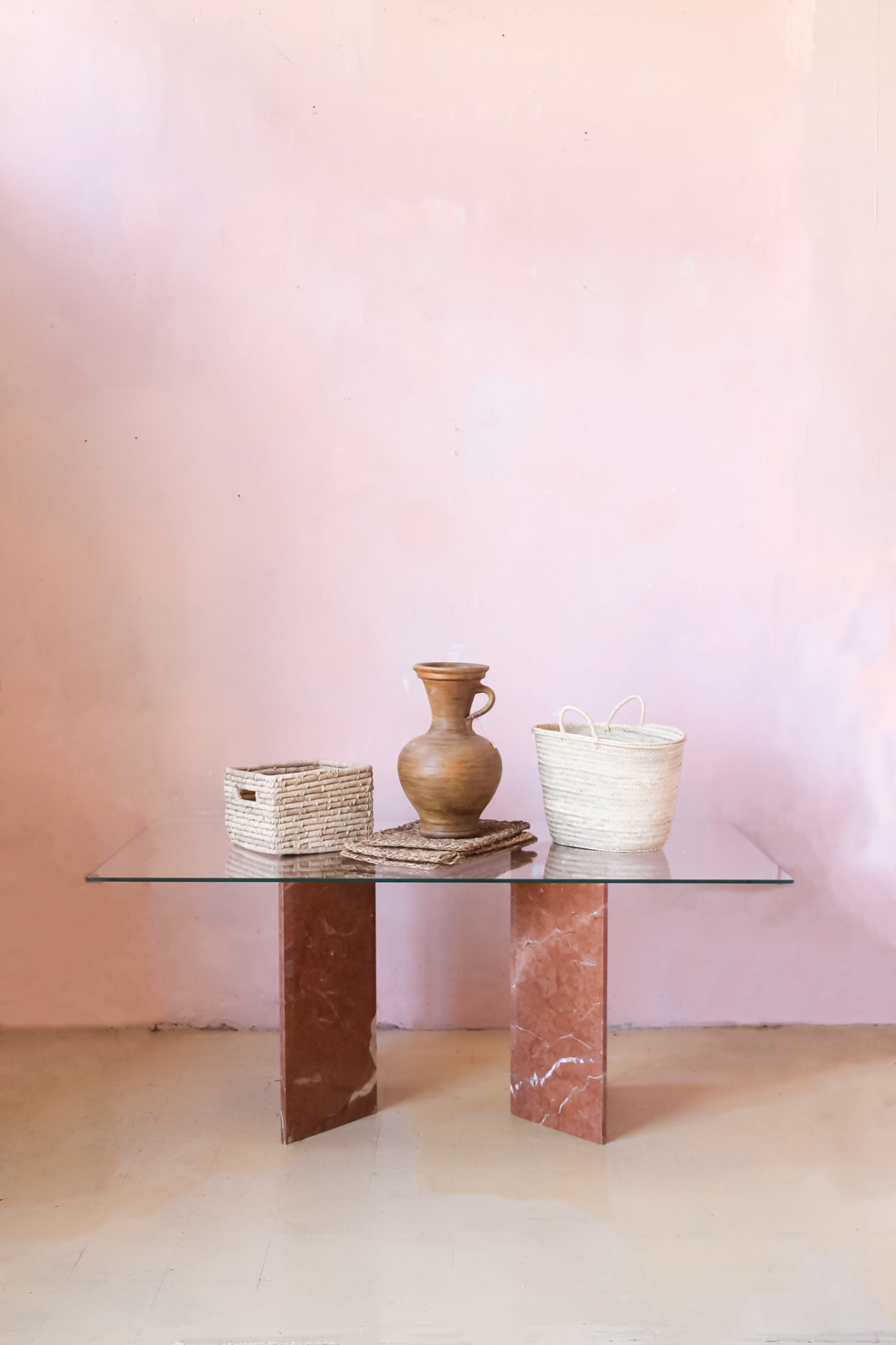 ALTARE Dining Table glass version — Les Eines